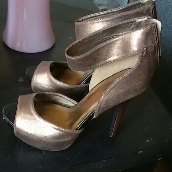 Shoes | Bronze Shoe | Poshmark